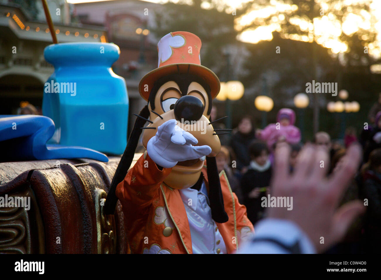 Disney-Zeichen-Parade Main Street im Disneyland Paris in Frankreich ...