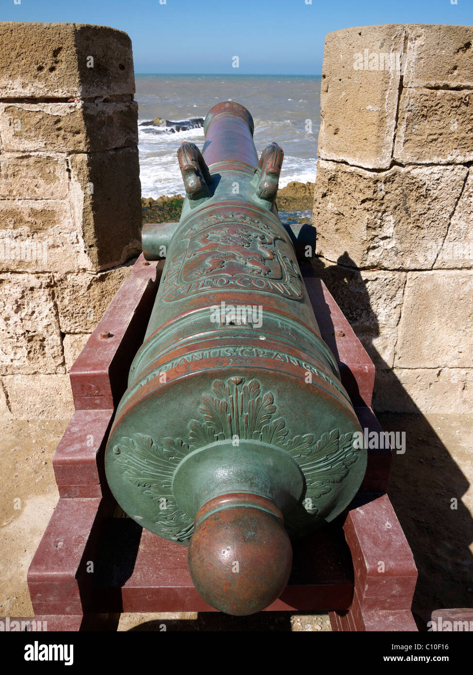 Essaouira kanone -Fotos und -Bildmaterial in hoher Auflösung – Alamy