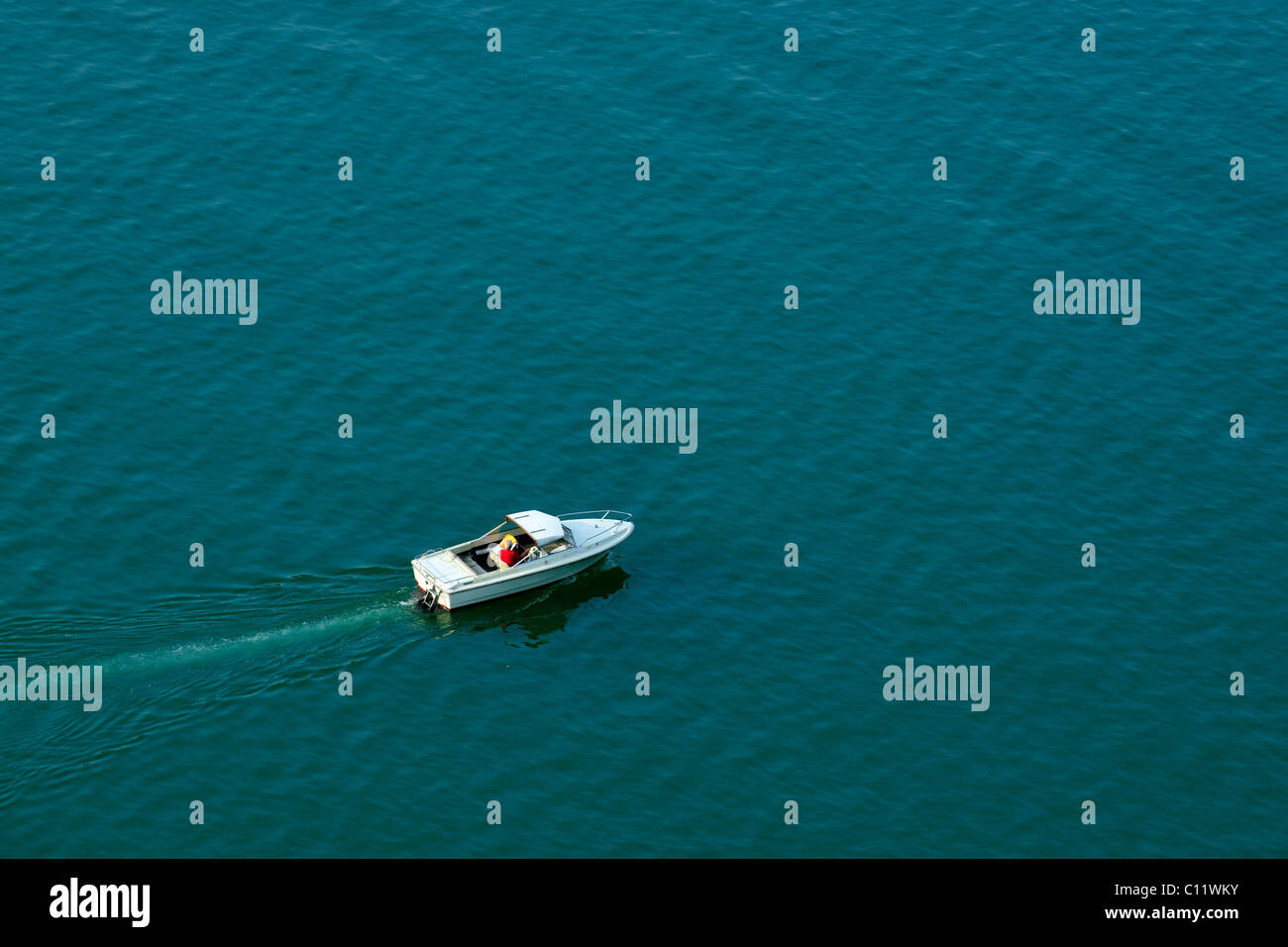 Ansichten boot -Fotos und -Bildmaterial in hoher Auflösung – Alamy