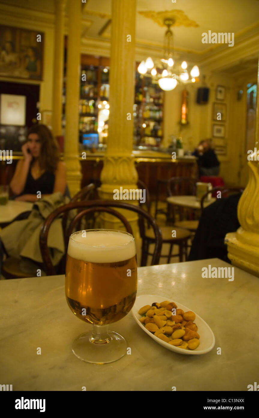 Cafe manuela -Fotos und -Bildmaterial in hoher Auflösung – Alamy