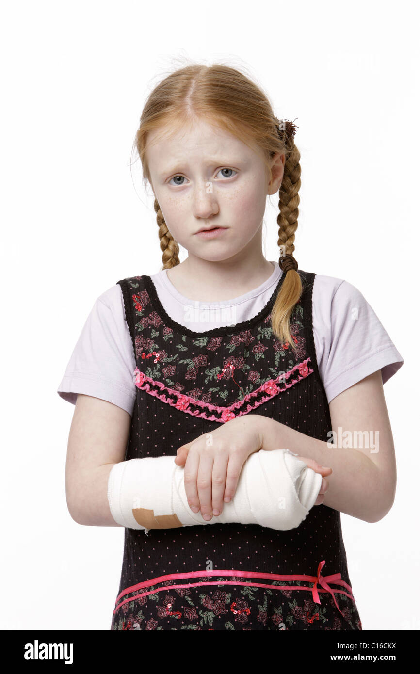 Plaster Cast Arm Stockfotos und -bilder Kaufen - Alamy