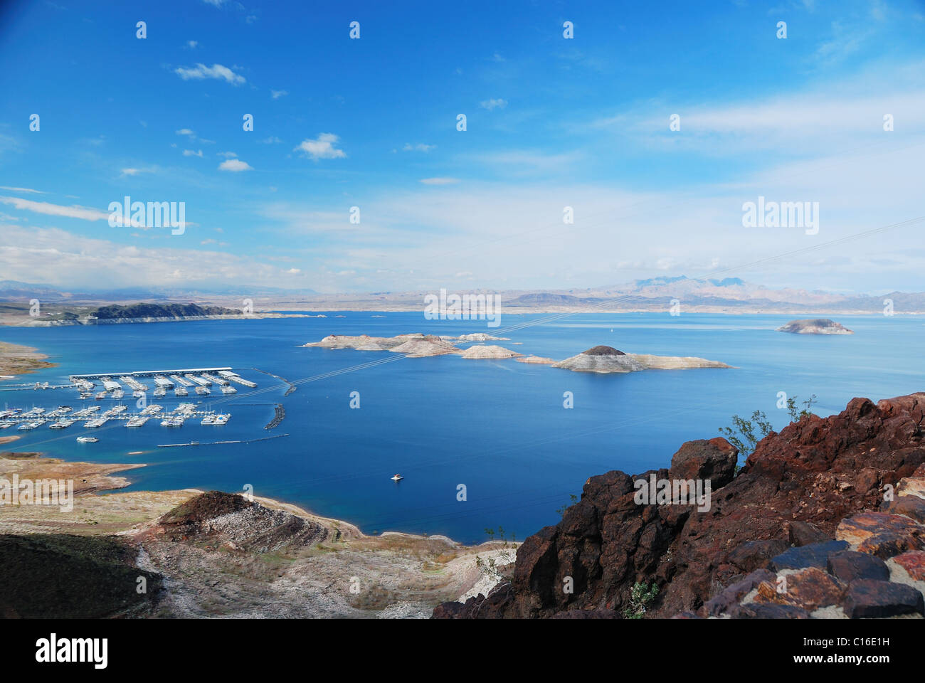Lake Mead Panorama am Colorado River. Lake Mead ist der größte Stausee ...