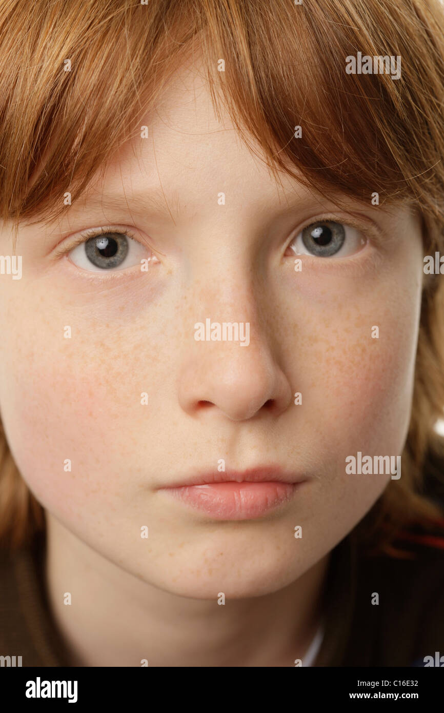 13 bis 14 jahre jungs -Fotos und -Bildmaterial in hoher Auflösung – Alamy