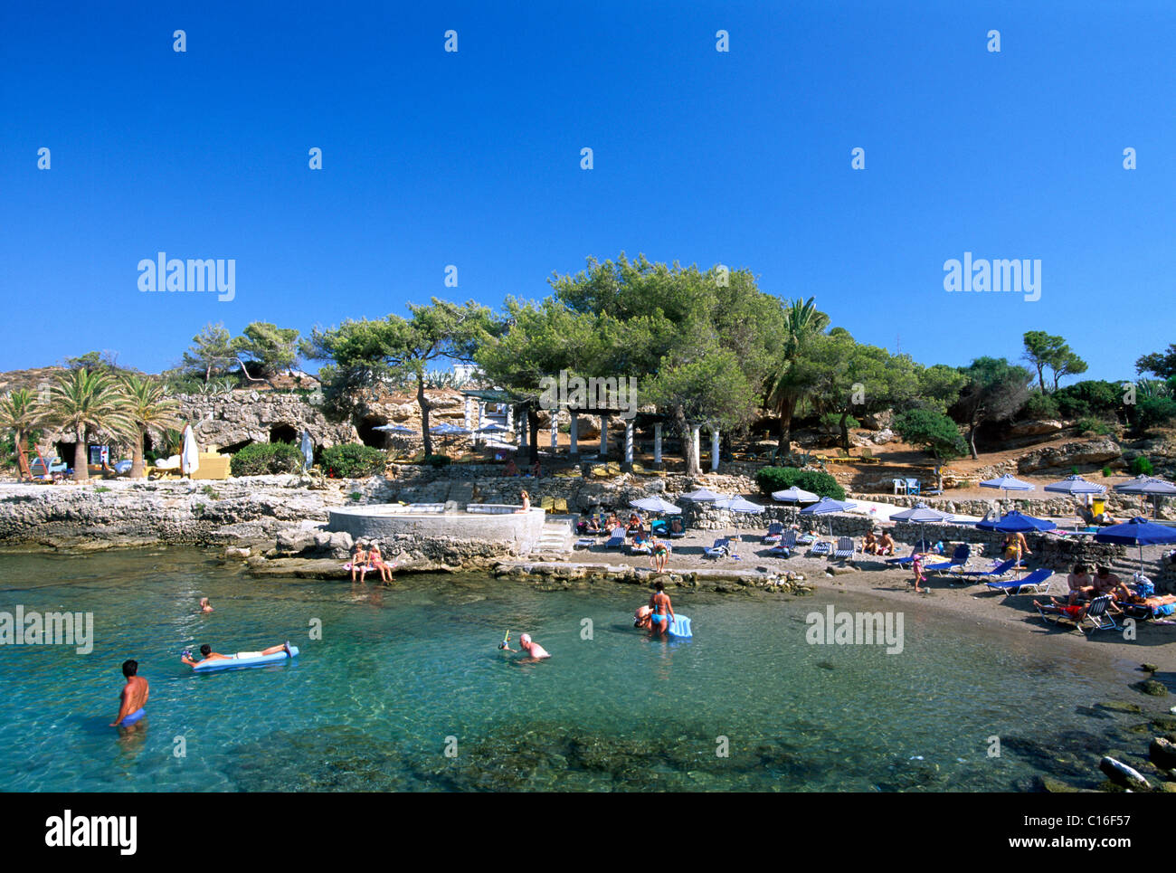 Strand in der Nähe der Thermen von Kallithea, Rhodos, Dodekanes ...