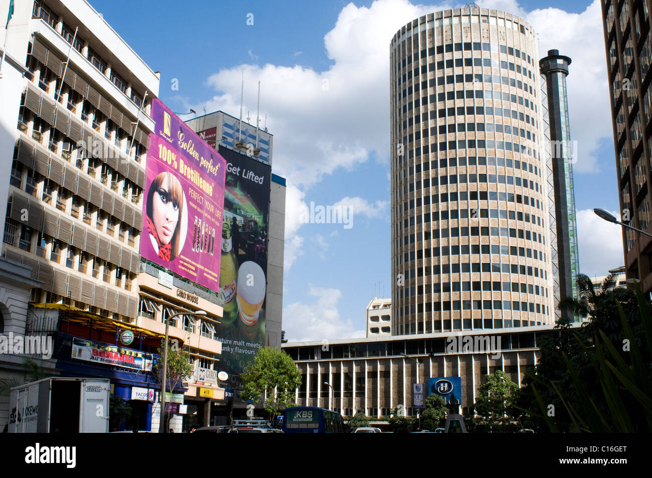 Kimathi straße -Fotos und -Bildmaterial in hoher Auflösung – Alamy