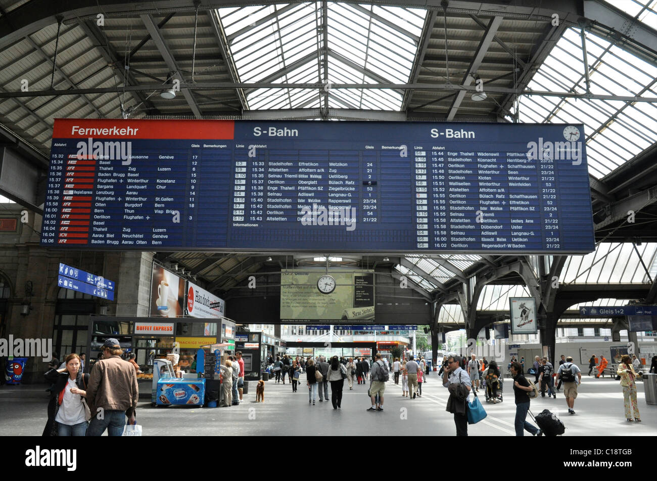 Hauptbahnhof zurich -Fotos und -Bildmaterial in hoher Auflösung – Alamy