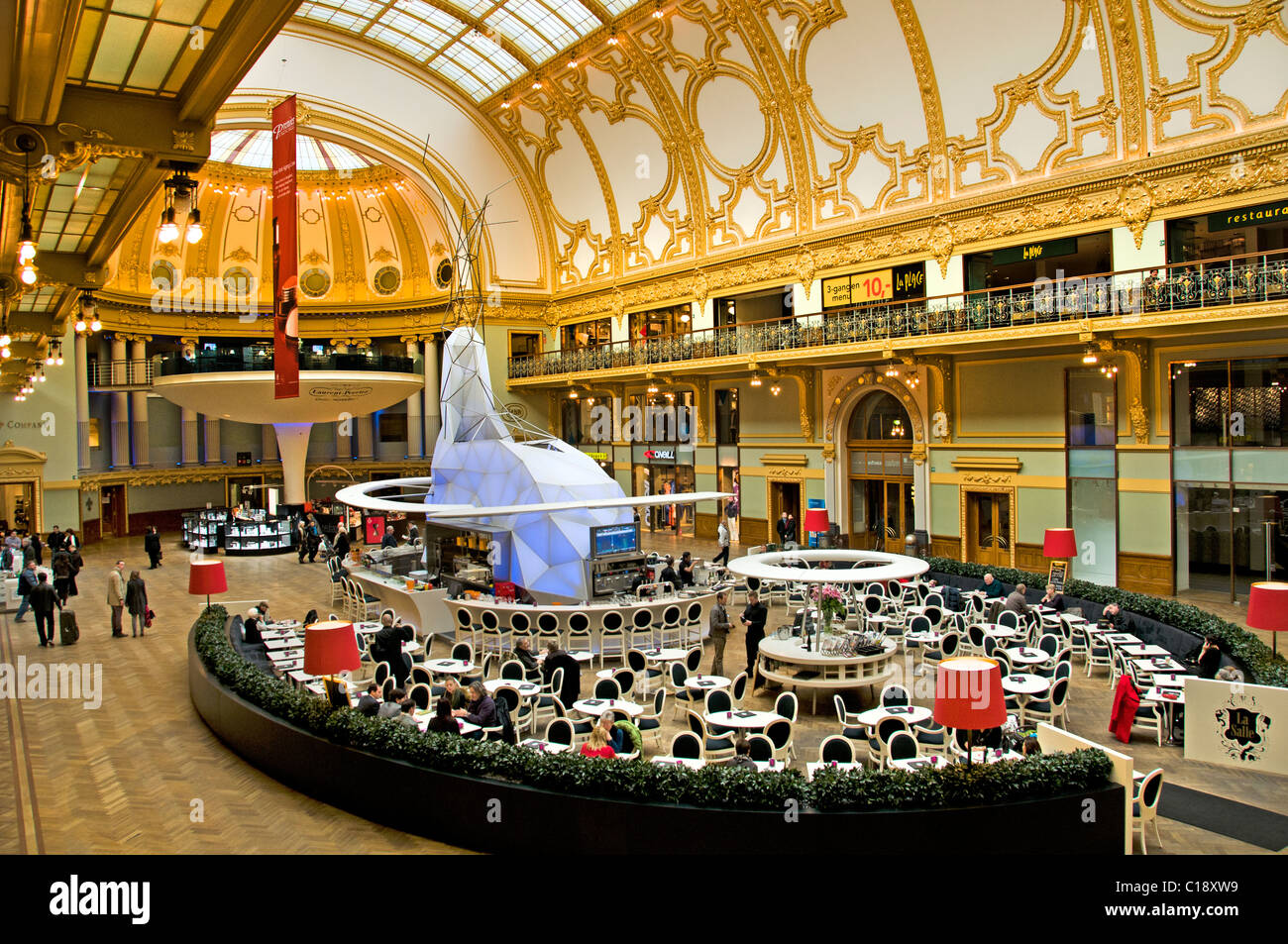 Stadsfeestzaal berühmte Antwerpen Belgien shopping mall Hotspot ...