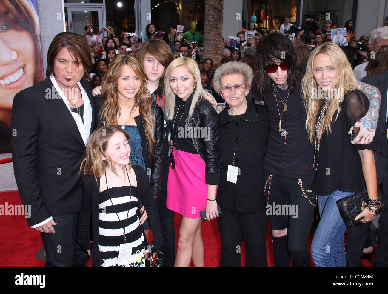 Cyrus, Miley Cyrus, Braison Matthew Cyrus, Brandi Cyrus, Ruth Anne ...