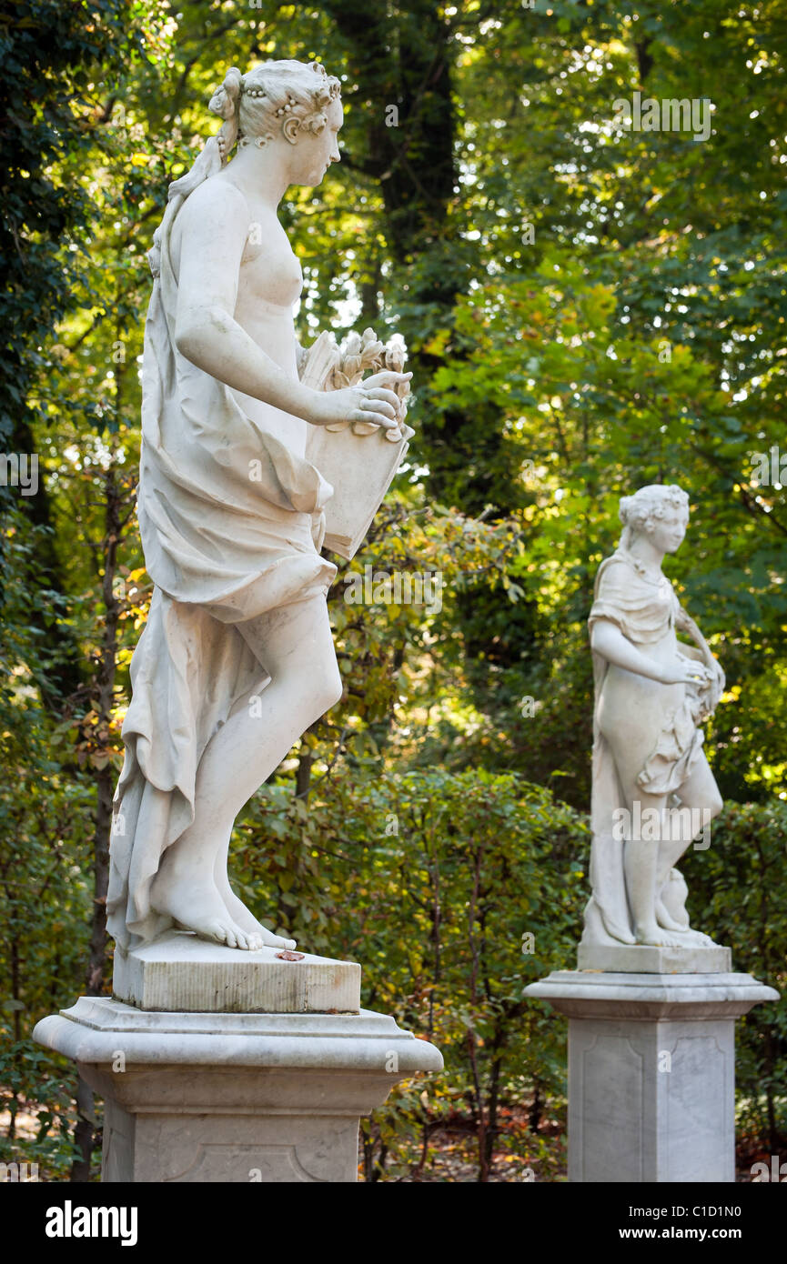 Marmor-Statue im Park Sanssouci in Potsdam, Deutschland Stockfotografie ...