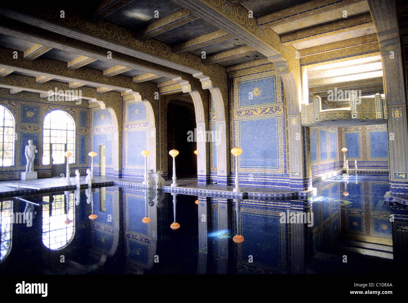 Press baron -Fotos und -Bildmaterial in hoher Auflösung – Alamy