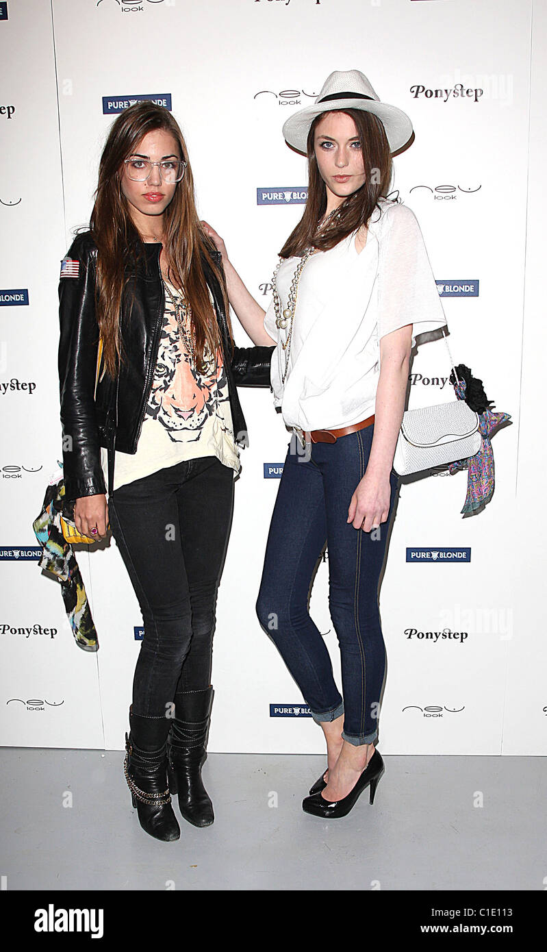 Amber Le Bon und Charlotte Pallister New Look h/w 2009 Party statt in ...
