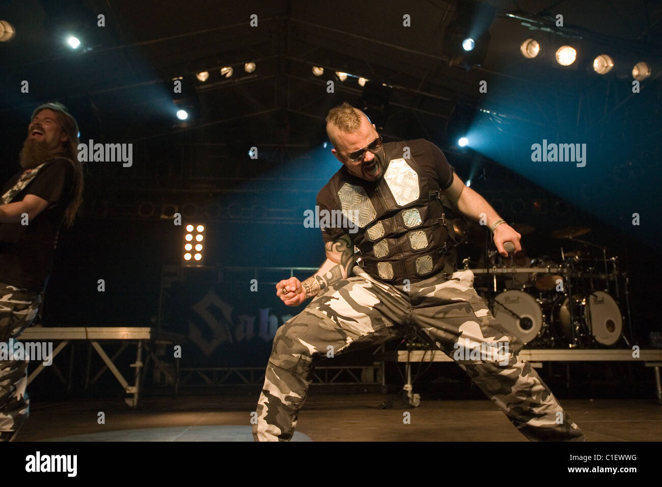 Sabaton band -Fotos und -Bildmaterial in hoher Auflösung – Alamy