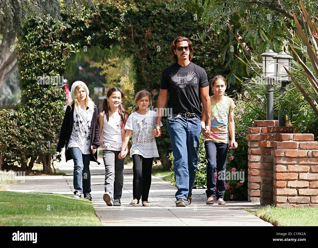 Elegantes Lorenzo Lamas Kinder Fotos