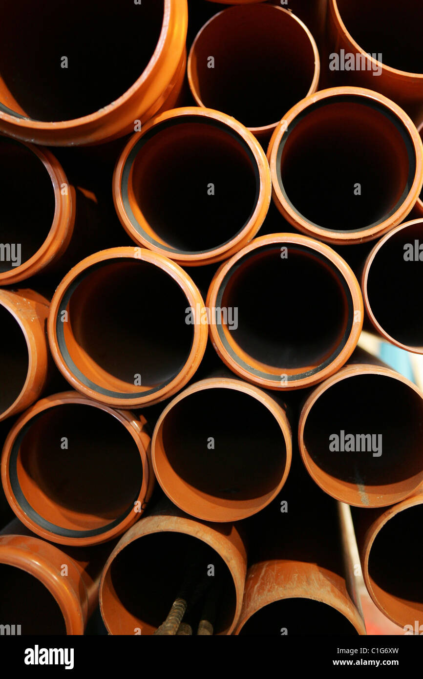 Rohre bauen -Fotos und -Bildmaterial in hoher Auflösung – Alamy