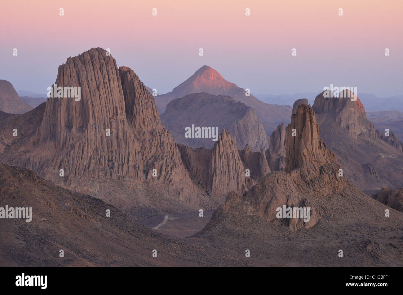 Ahaggar gebirge -Fotos und -Bildmaterial in hoher Auflösung – Alamy