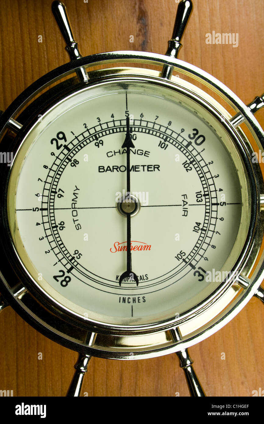 Barometer instrument -Fotos und -Bildmaterial in hoher Auflösung – Alamy