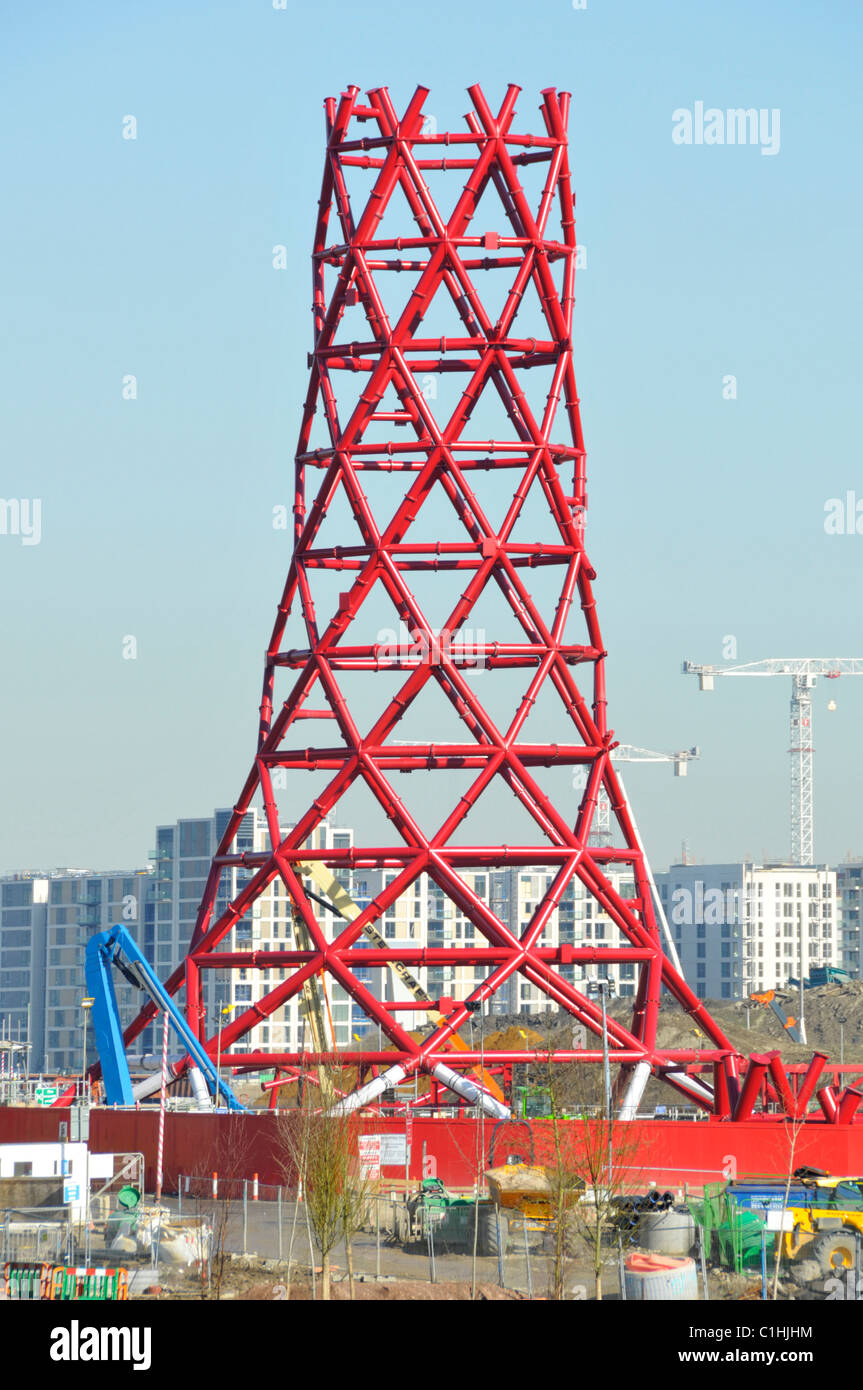 Base of red steel column -Fotos und -Bildmaterial in hoher Auflösung ...