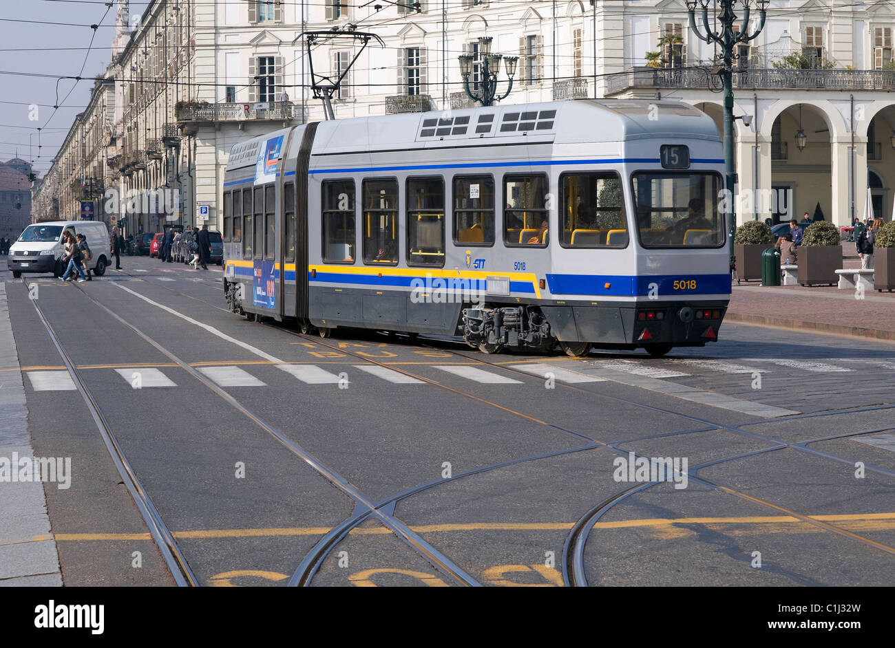 Turin tram -Fotos und -Bildmaterial in hoher Auflösung – Alamy