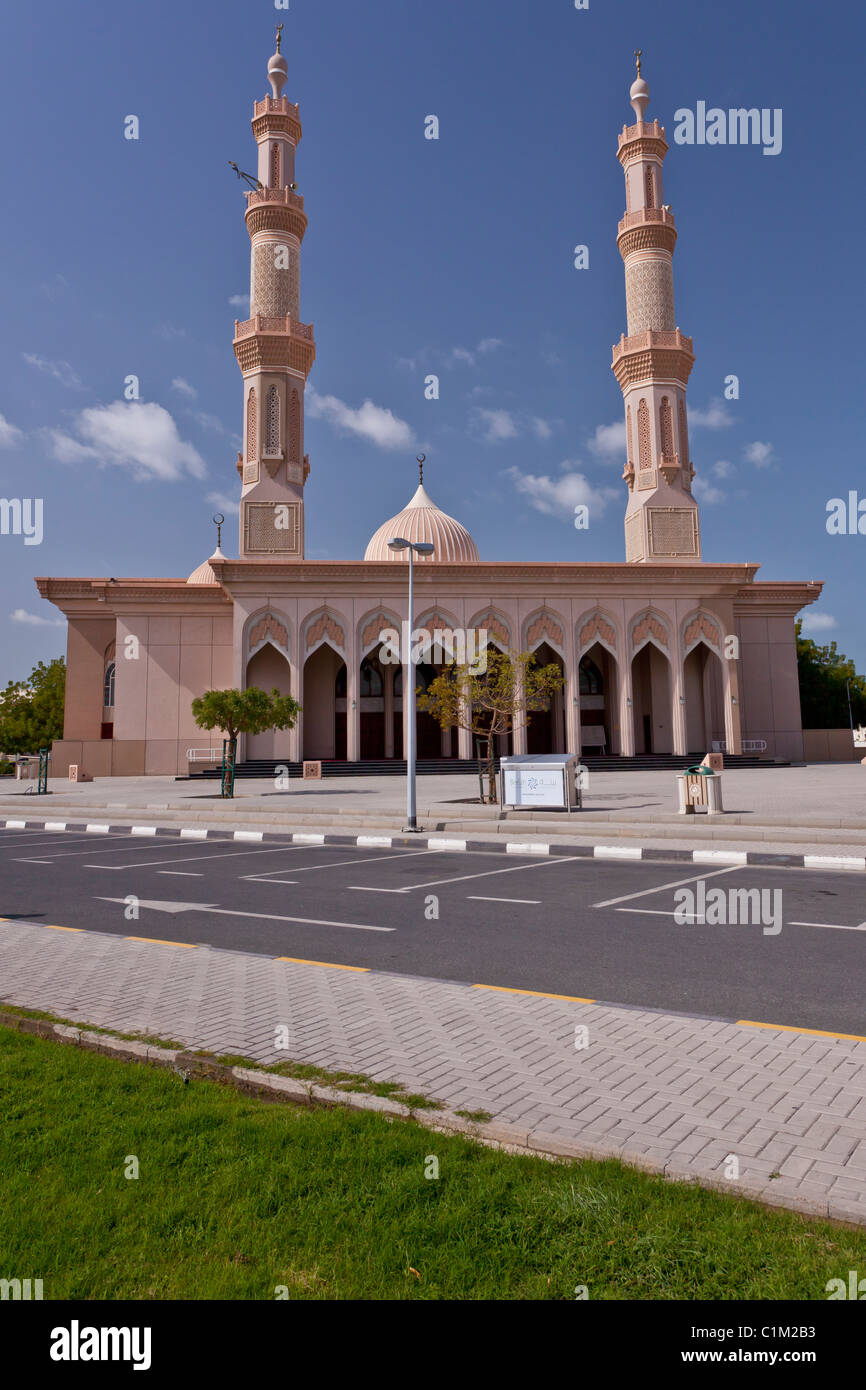 Die Kasbah-Moschee Gebäude in Sharjah, Vereinigte Arabische Emirate ...