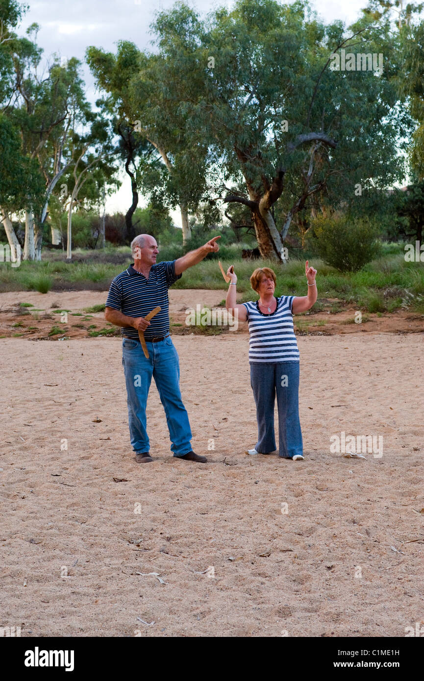 Wirf einen bumerang -Fotos und -Bildmaterial in hoher Auflösung – Alamy