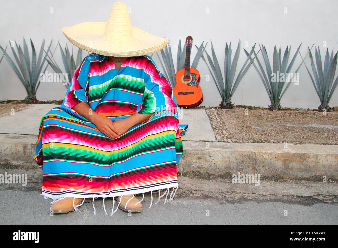 Mexican siesta -Fotos und -Bildmaterial in hoher Auflösung – Alamy