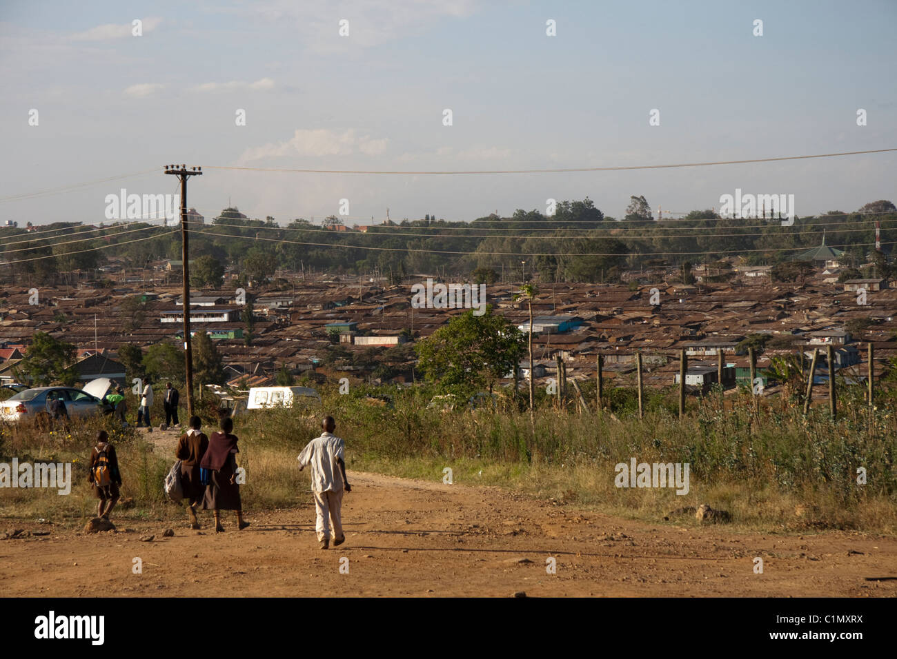 Slum nairobi kenya -Fotos und -Bildmaterial in hoher Auflösung – Alamy
