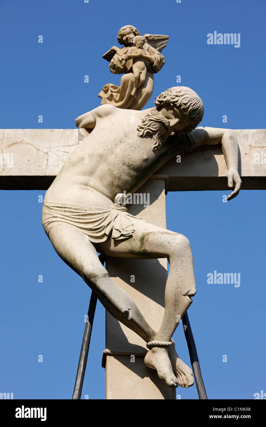 Skulptur ostern -Fotos und -Bildmaterial in hoher Auflösung – Alamy