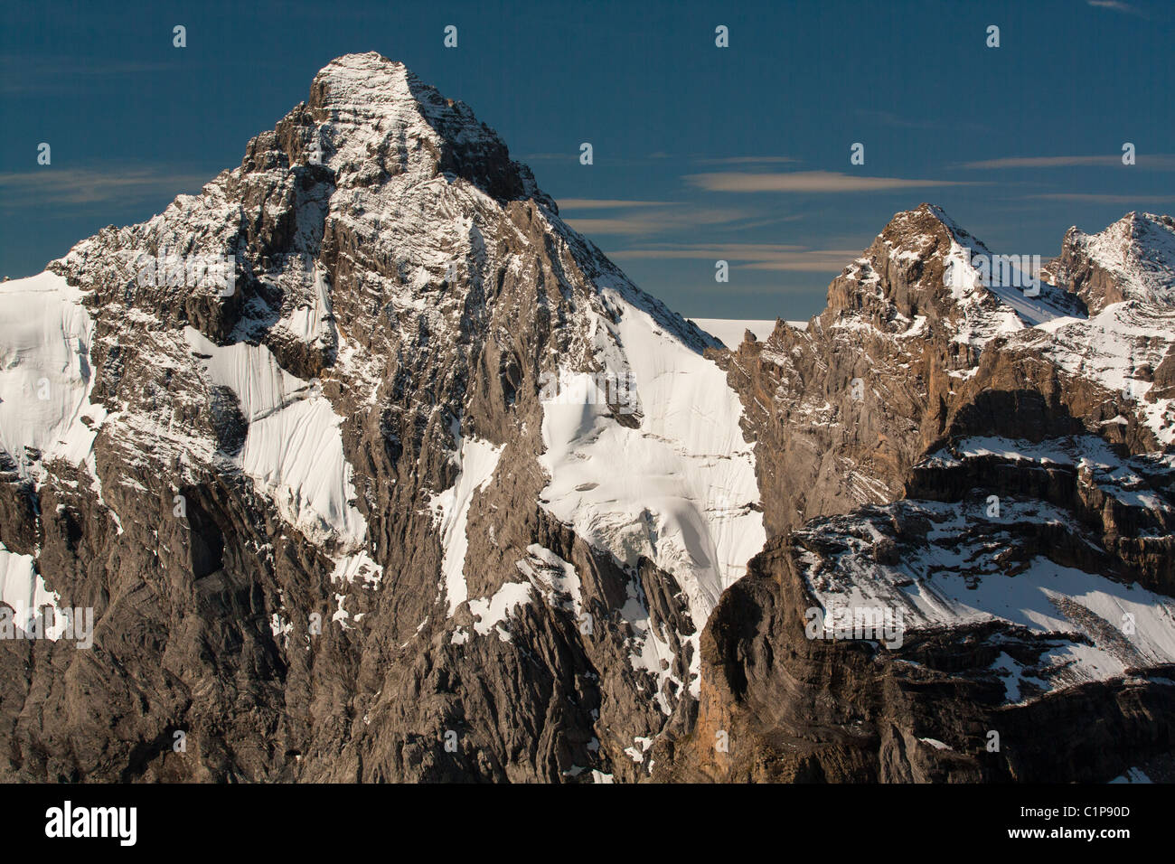 Blick vom Schilthorn-Berg in der Schweiz Stockfotografie - Alamy Blick vom Schilthorn-Berg in der Schweiz Stockfotografie - Alamy