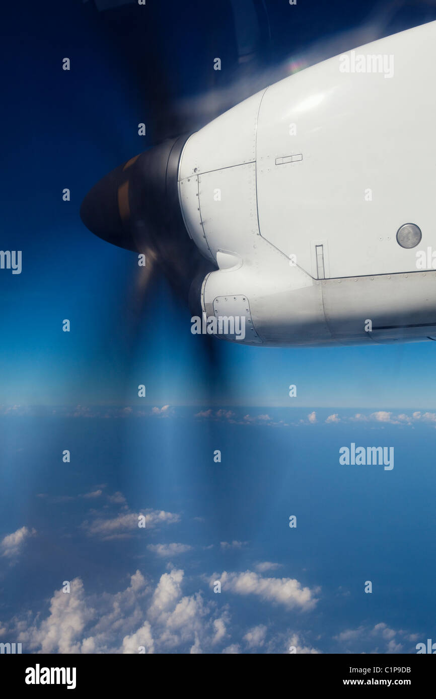 Drehende flugzeuge -Fotos und -Bildmaterial in hoher Auflösung – Alamy