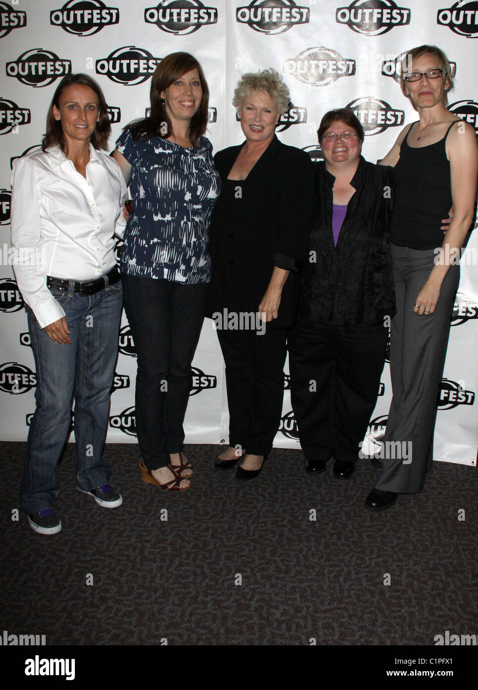 Gretchen Warthen, Outfest Geschäftsführerin Kirsten Schaffer, Sharon ...