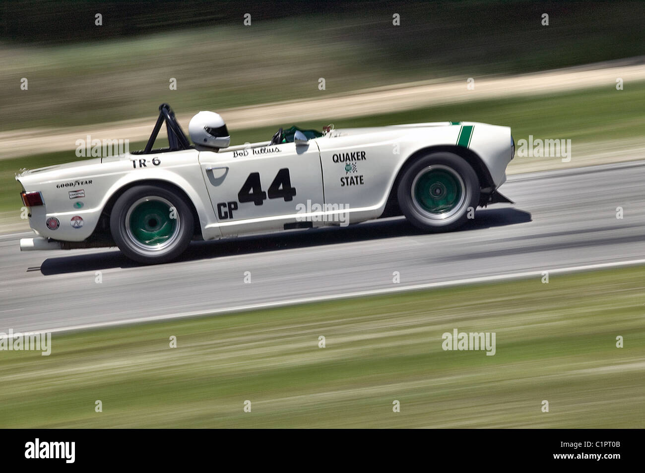 Triumph tr6 group 44 racing -Fotos und -Bildmaterial in hoher Auflösung ...