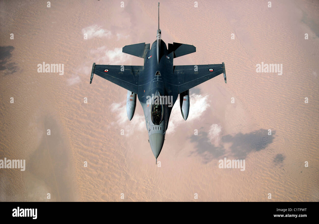 Emirati f 16 -Fotos und -Bildmaterial in hoher Auflösung – Alamy
