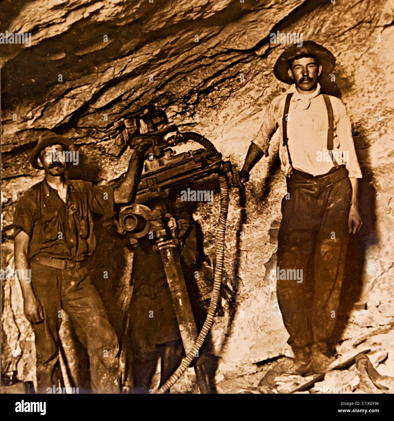 Underground ore mining -Fotos und -Bildmaterial in hoher Auflösung – Alamy