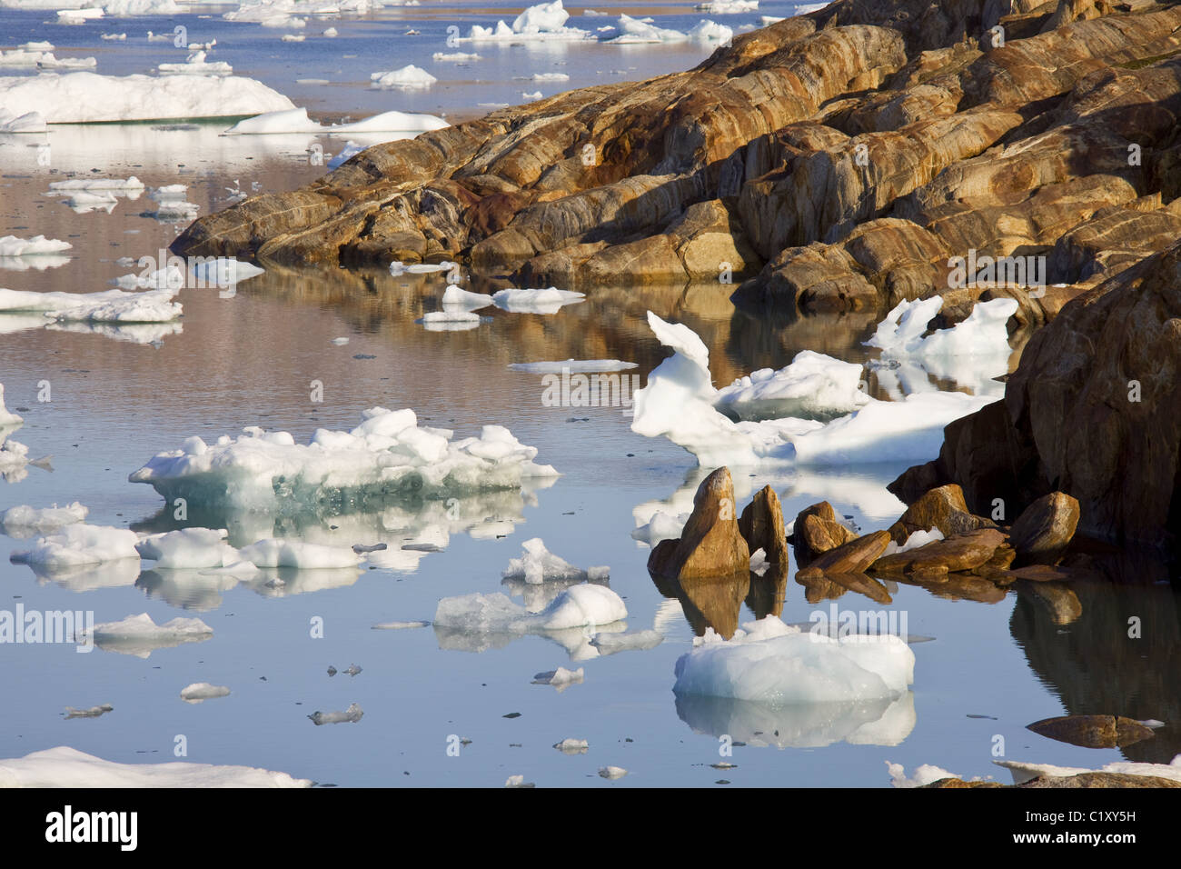 Eisschollen im Sermilik Fjord Grönland Stockfotografie - Alamy
