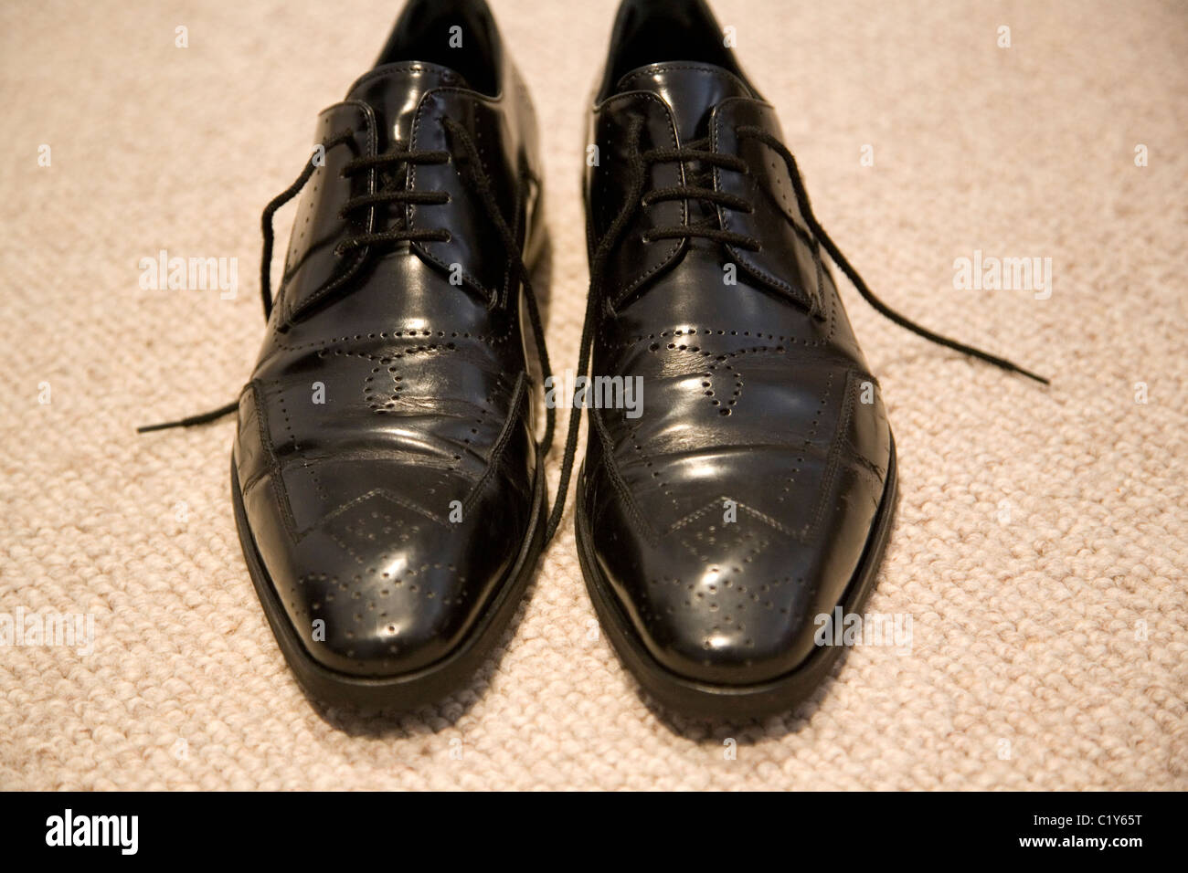 Schwarze brogues -Fotos und -Bildmaterial in hoher Auflösung – Alamy