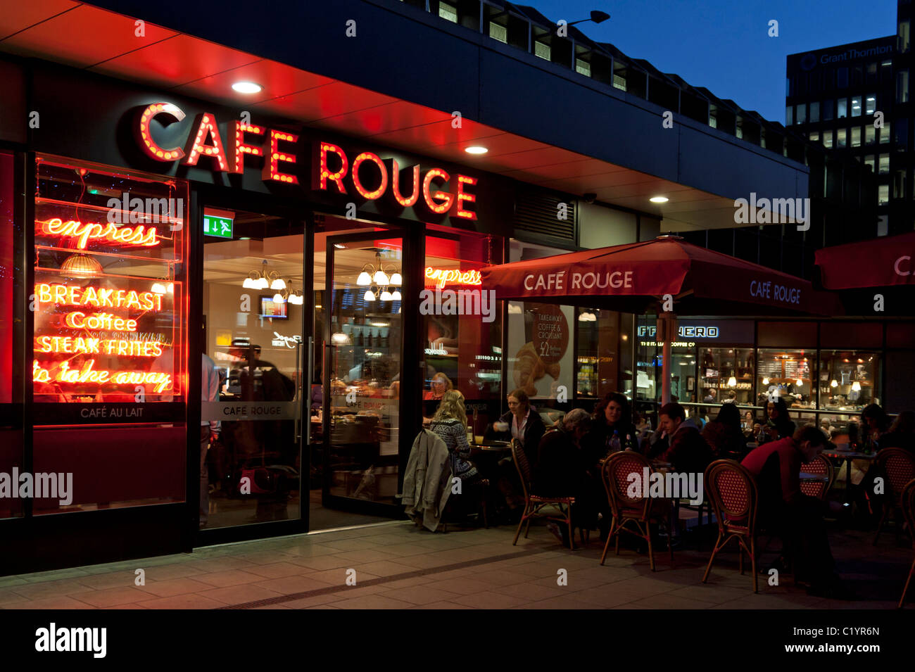 Euston restaurant -Fotos und -Bildmaterial in hoher Auflösung – Alamy