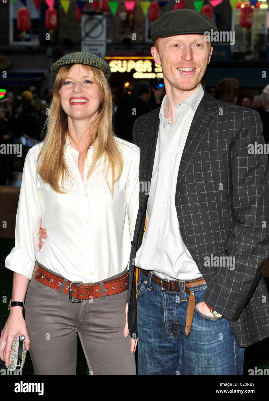 Lucy akhurst und chaz oldham morris -Fotos und -Bildmaterial in hoher ...