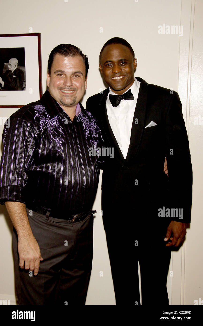 David Sabella und Wayne Brady Wayne Brady Sammy und Sam: A Tribute ...