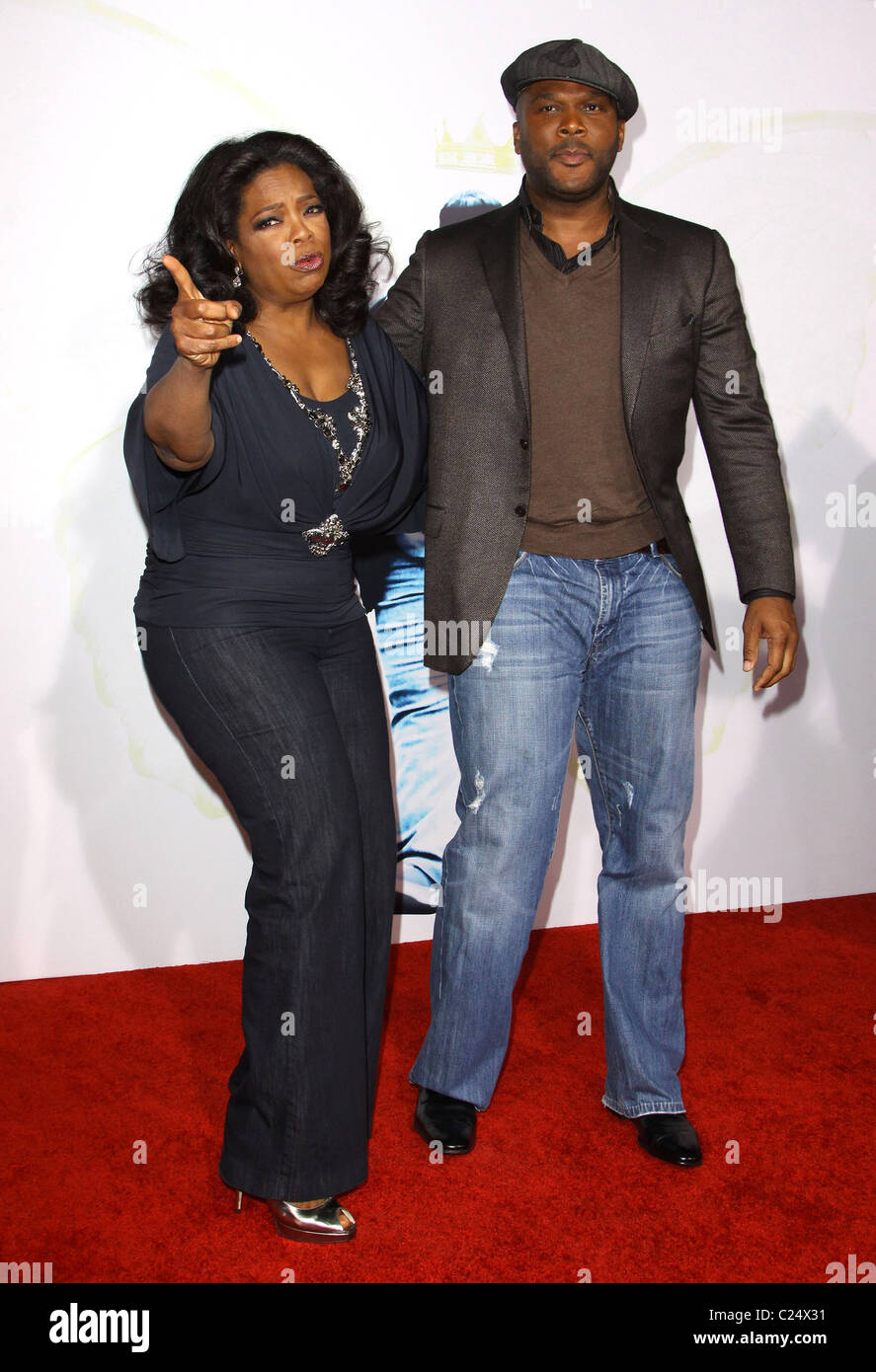 Oprah winfrey tyler perry precious -Fotos und -Bildmaterial in hoher Auflösung – Alamy