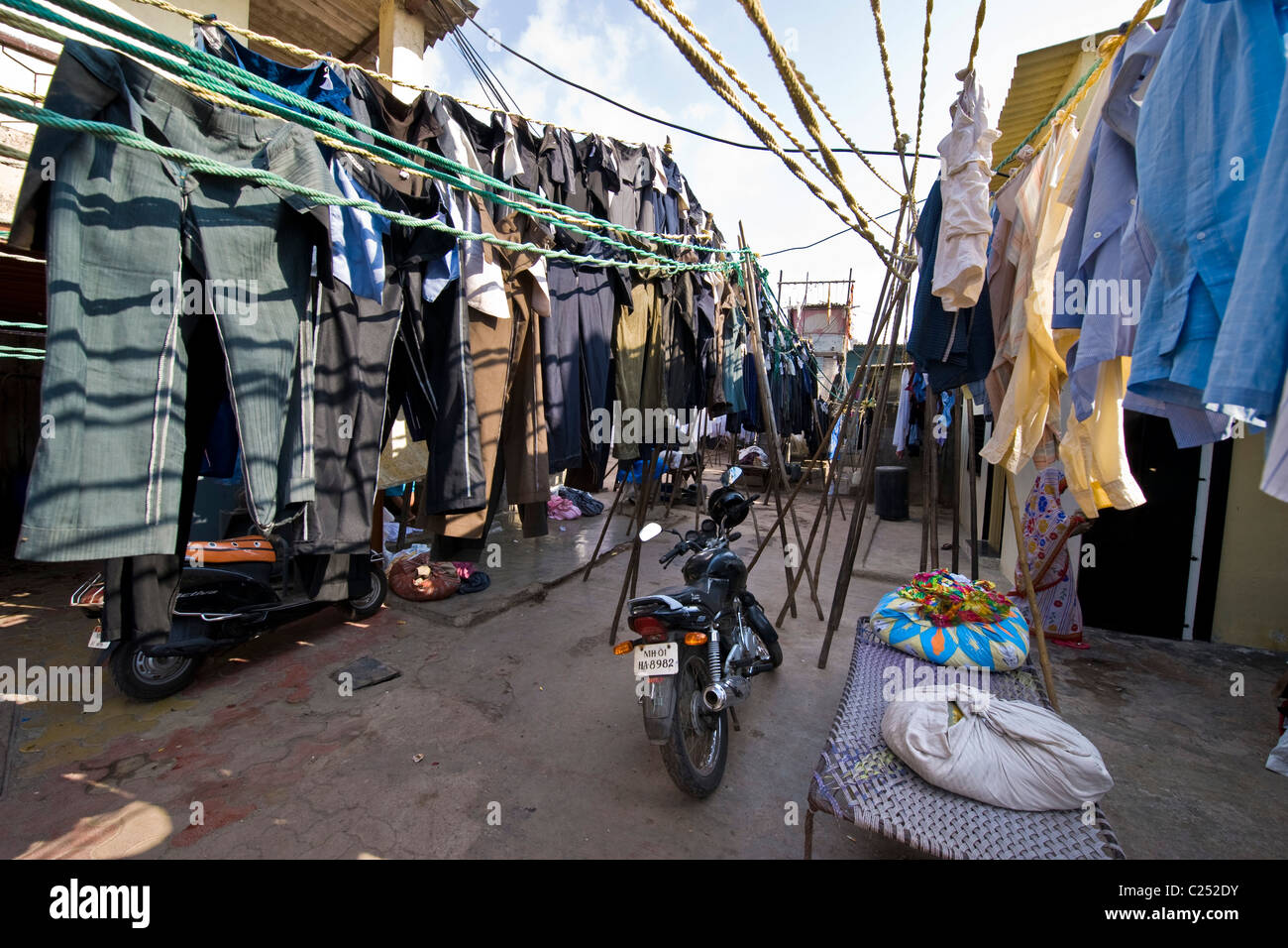 Mumbai Slum Colaba Stockfotos & Mumbai Slum Colaba Bilder - Alamy