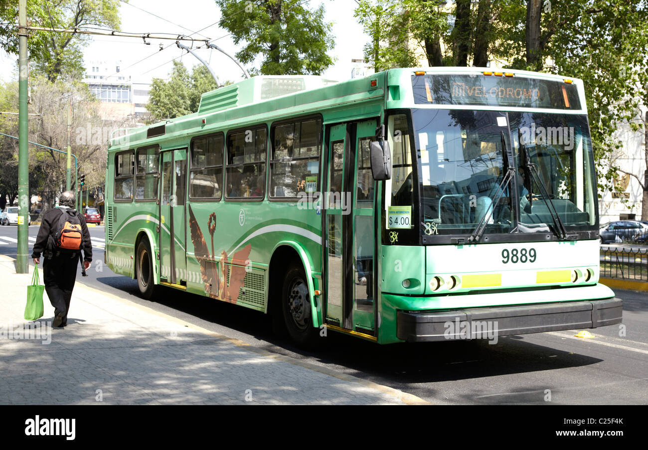 Mexico Tourist Bus Stockfotos und -bilder Kaufen - Alamy