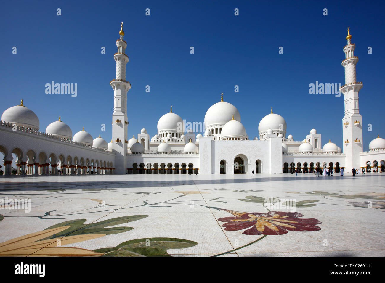 Sheikh-Zayed-Moschee, Abu Dhabi. Dritte größte Moschee der Welt. Platz ...