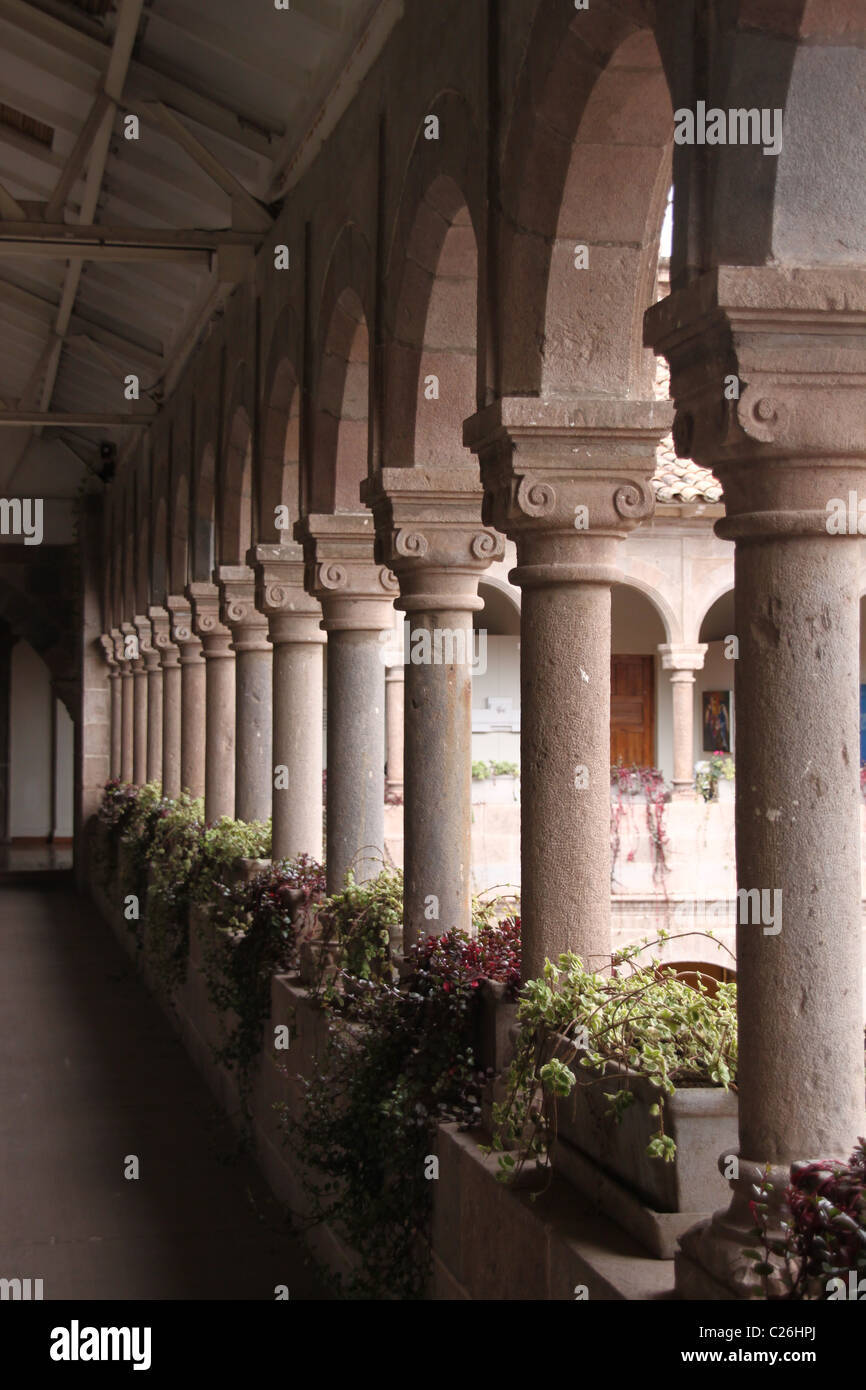Inka stil tempel -Fotos und -Bildmaterial in hoher Auflösung – Alamy