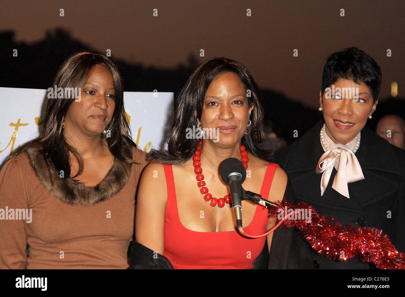 Natalie Cole und ihre Schwestern Timolin Cole und Casey Cole Natalie ...