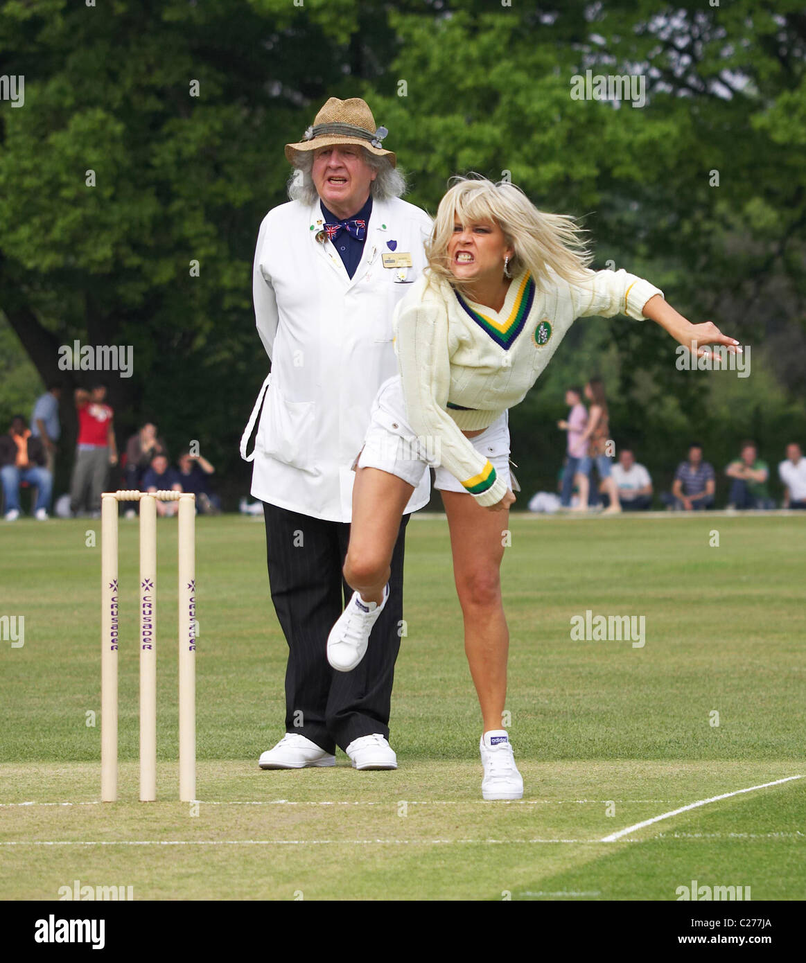 Samantha fox known sam fox -Fotos und -Bildmaterial in hoher Auflösung ...