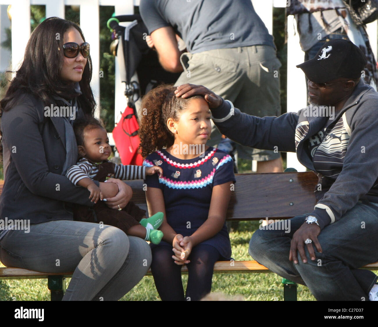 Kimora Lee Simmons und Djimon Hounsou verbringen einen Tag am Cross ...