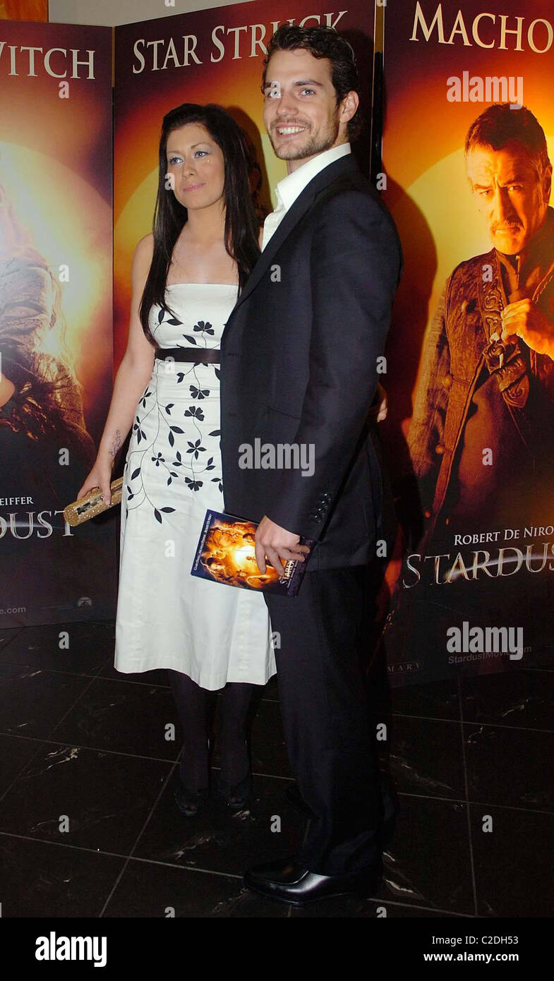 Henry Cavill und Susan Redmond Irland Film-premiere von "Stardust ...