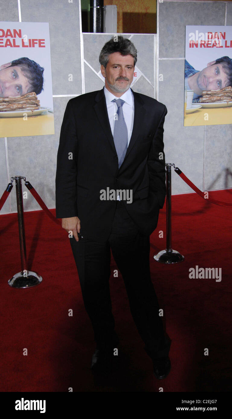 Jon Shestack Welt-Premiere von "Dan In Real Life" am El Capitan Theatre ...