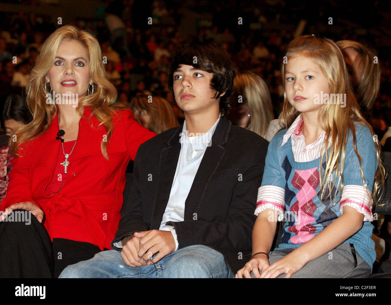 Victoria Osteen, Jonathan Osteen und Alexandra Osteen ein Abend mit ...