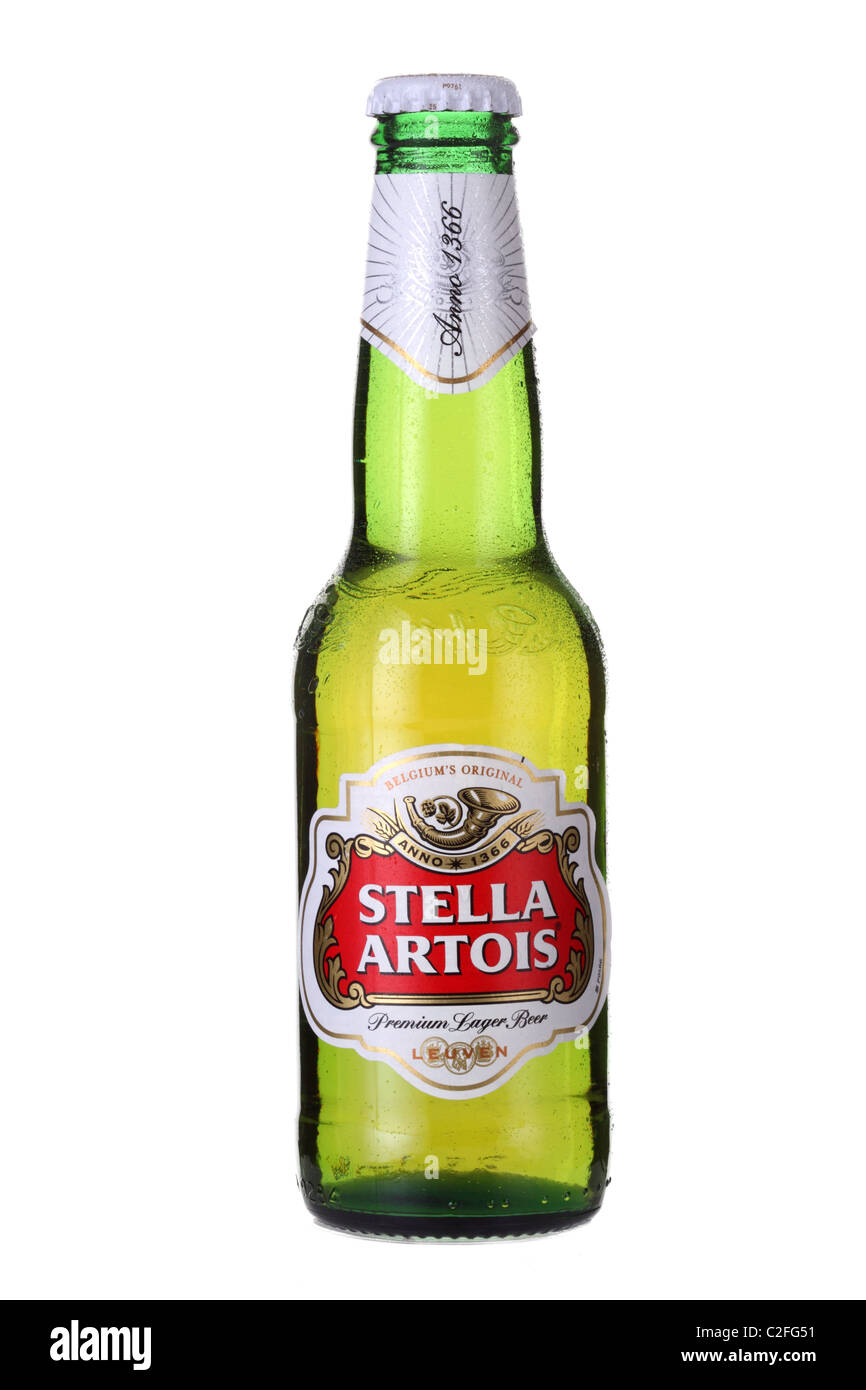 Glas stella artois -Fotos und -Bildmaterial in hoher Auflösung – Alamy